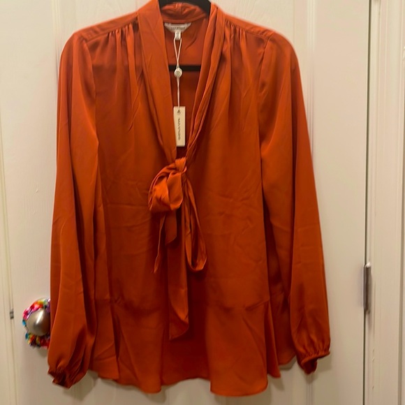 Max Studio | Tops | Max Studio Blouse Top | Poshmark